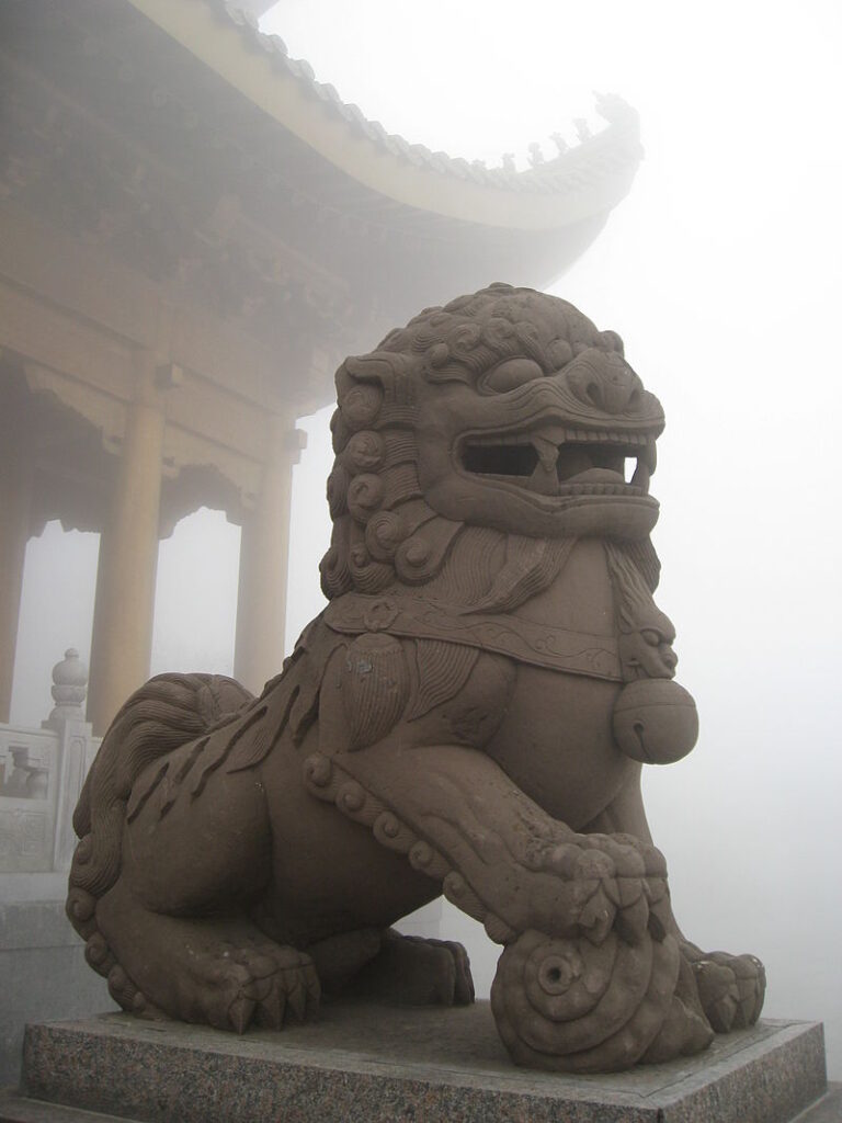 Les Lions chinois, puissants gardiens Feng Shui de protection et de ...